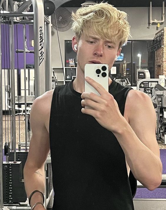 Sam Golbach