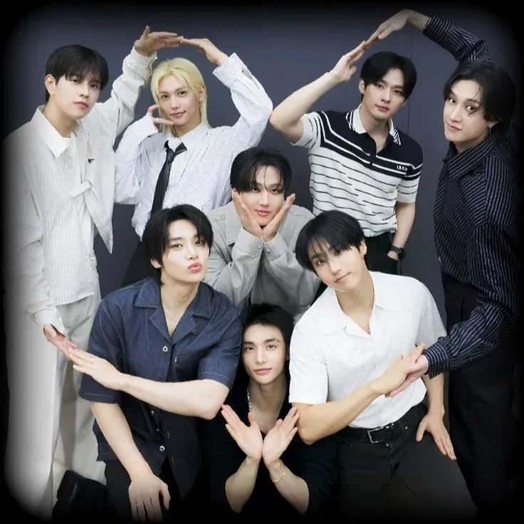 Stray Kids and maknae