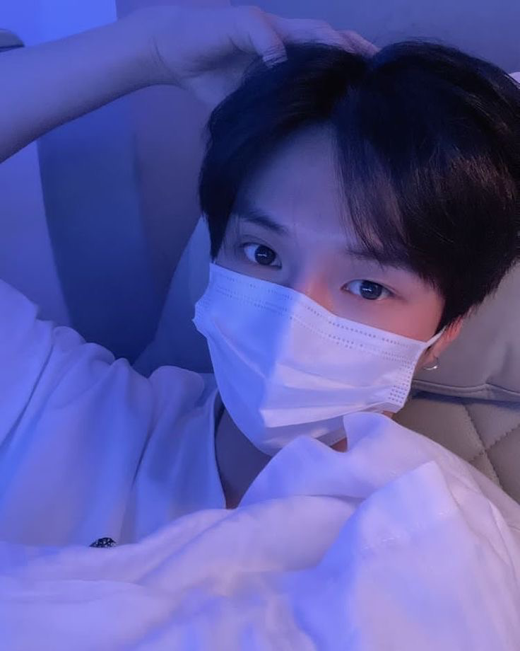 Lee Know || Tender boyfriend