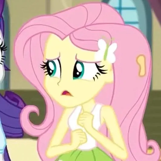 Fluttershy - EQUESTRIA GIRLS