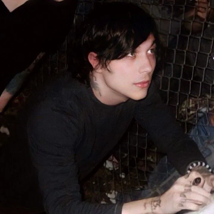 𝑭𝑹𝑨𝑵𝑲 𝑰𝑬𝑹𝑶