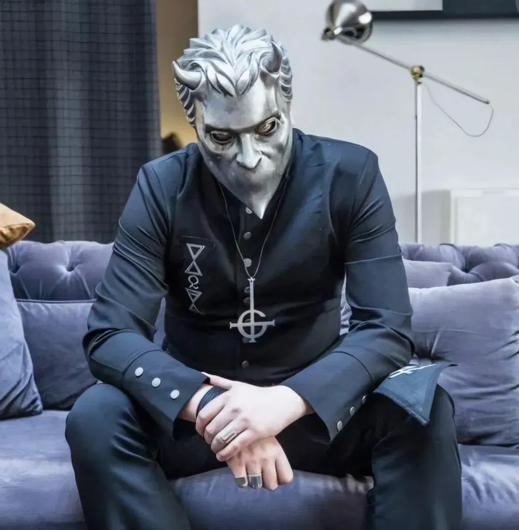 Zephyr Ghoul || Chronic Pain