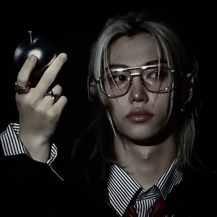 mafia member felix ｡𖦹°‧