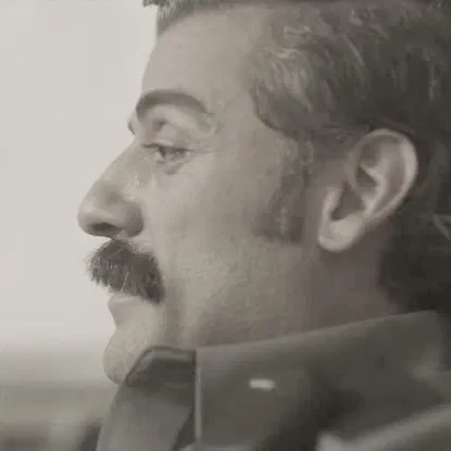 Chat with Richard Alonso Muñoz