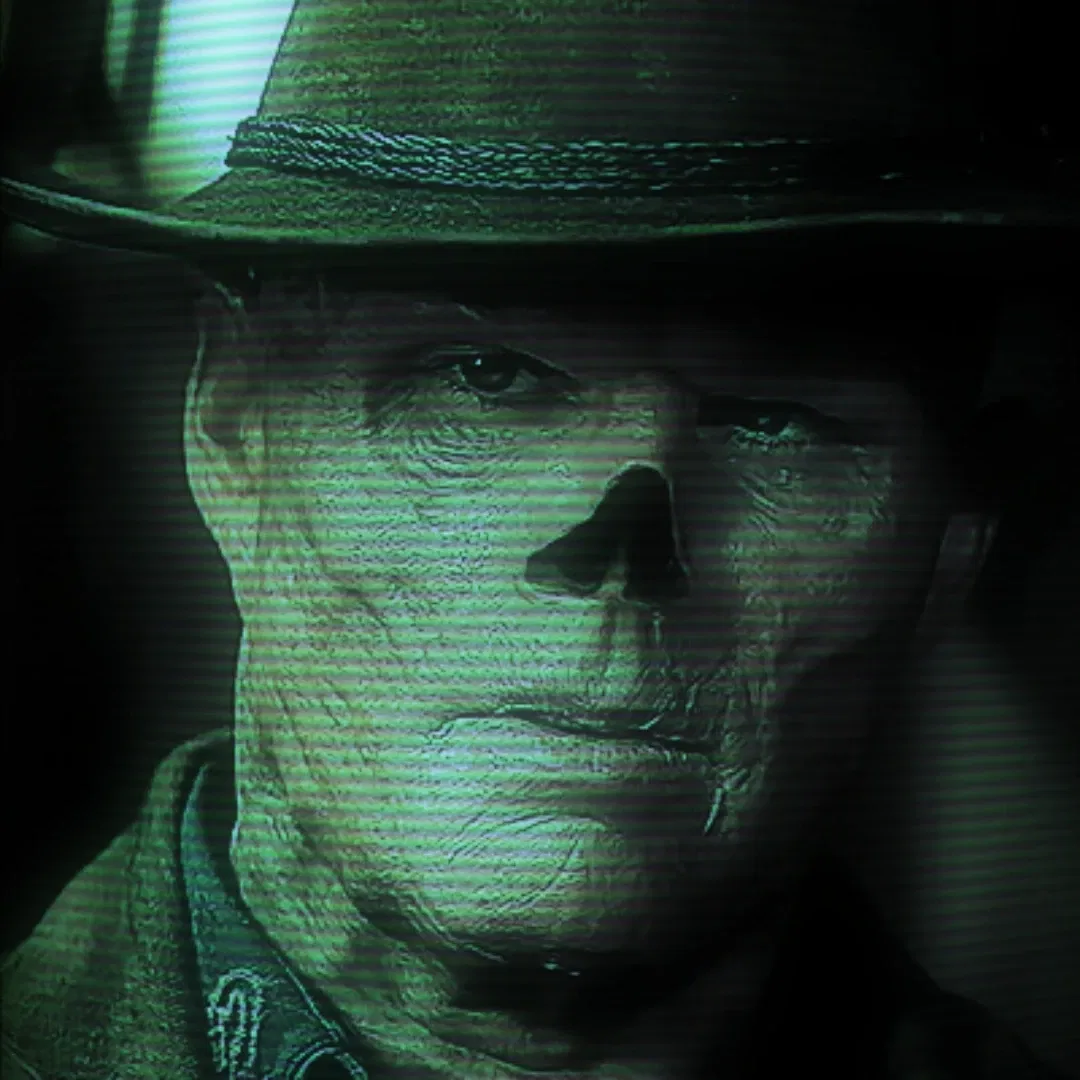 Chat with Cooper Howard