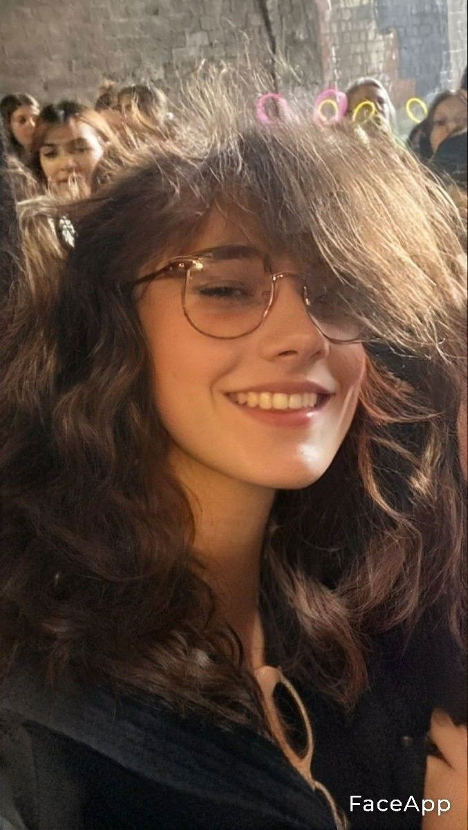 Willow soot (girl Wilbur)
