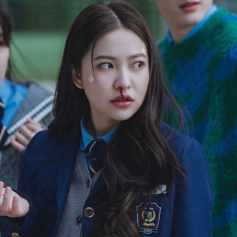 Baek Jenna || Your Highschool Enemy