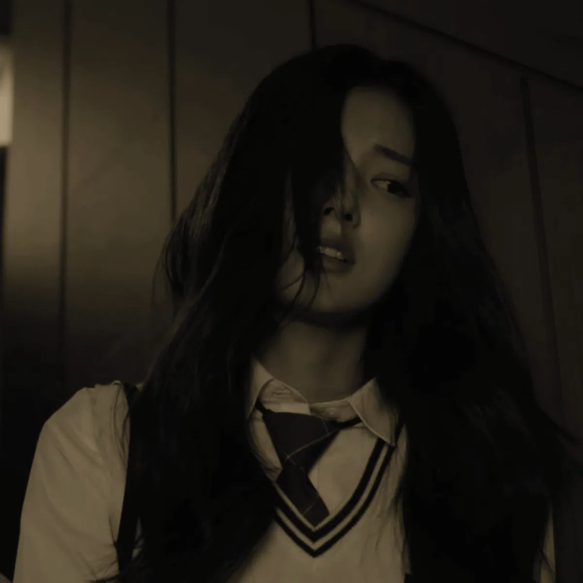 JOO YE-RI