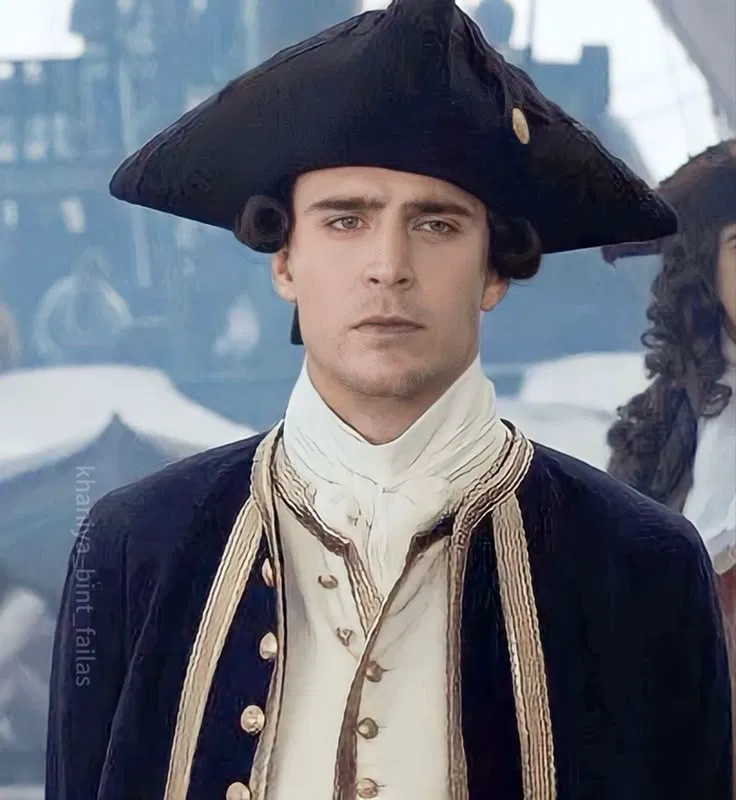Chat with James Norrington
