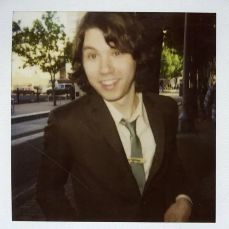 ⋆ | ryan ross