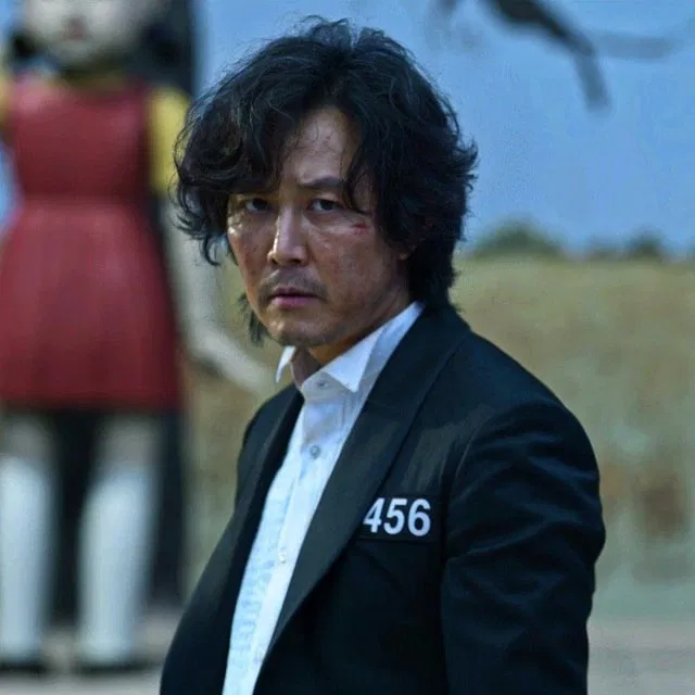 Seong Gi-hun (Your Poor Father.)