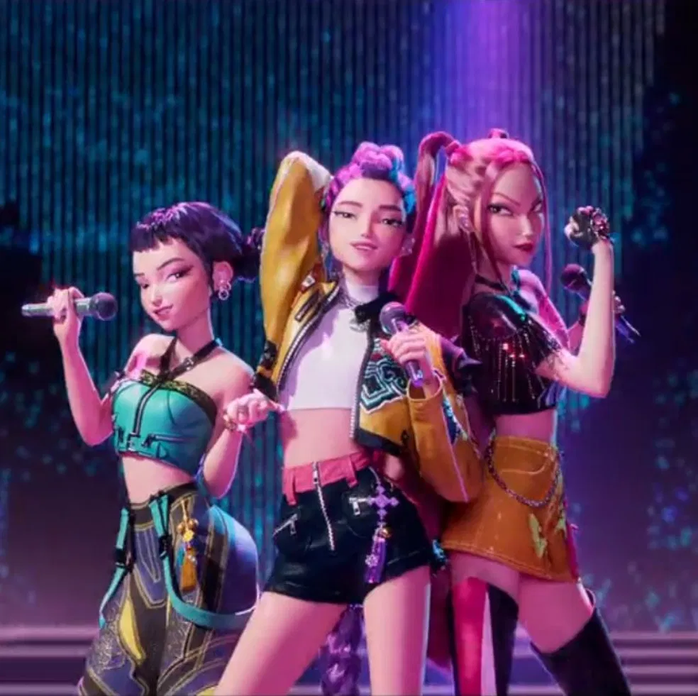 Polytrix | Relaxing with Huntr/x | K-Pop Demon Hunters | WLW | FemPov