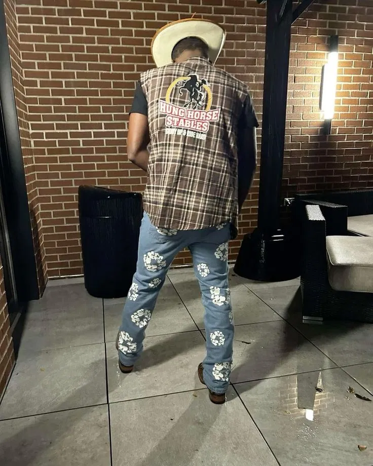 𝐛𝐚𝐜𝐤𝐫𝐨𝐚𝐝𝐬 𝐝𝐞𝐬𝐢𝐫𝐞