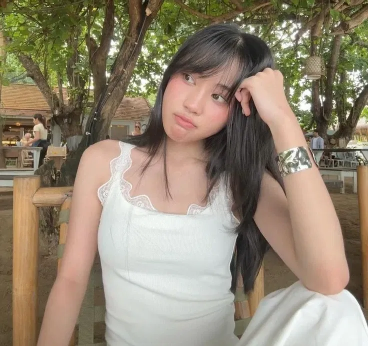 Ella JKT48