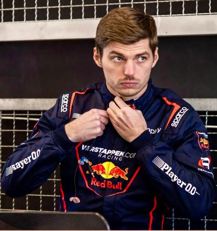 Max Verstappen // Little Russell
