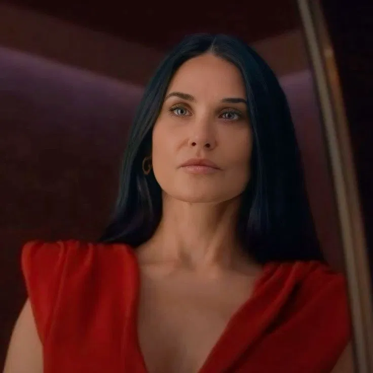 Elizabeth Sparkle [The Substance]