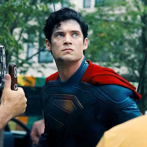 CLARK KENT / SUPERMAN (2025)