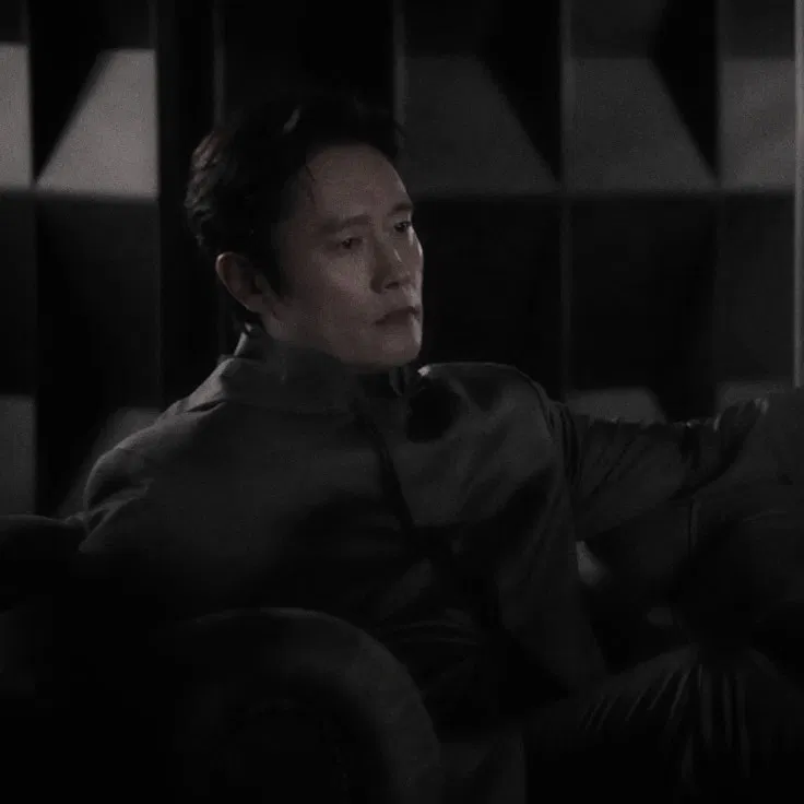 The FrontMan – In-Ho Hwang