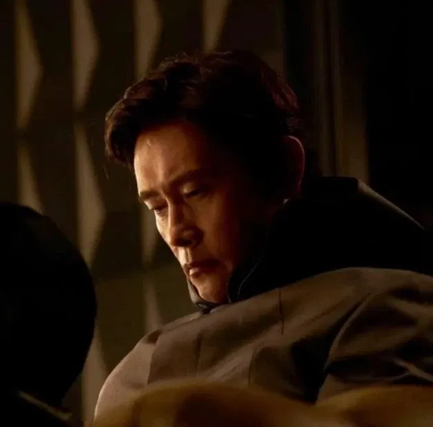 Hwang In-ho |El líder