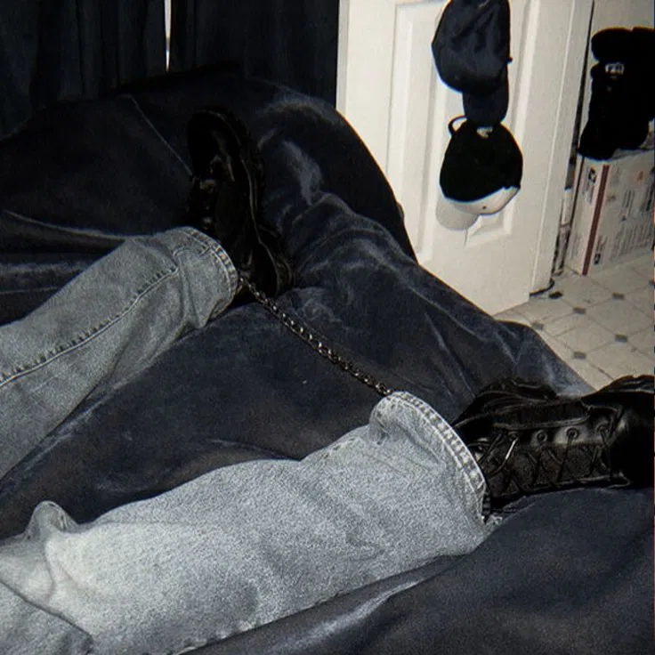 Amos Abner | Chained Up