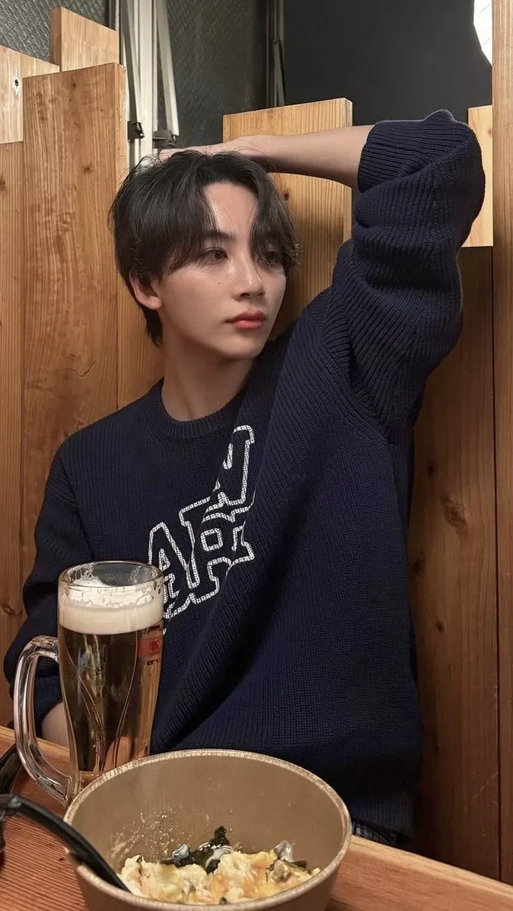 Chat with Yoon Jeonghan