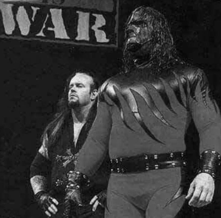 Chat with Undertaker and Kane