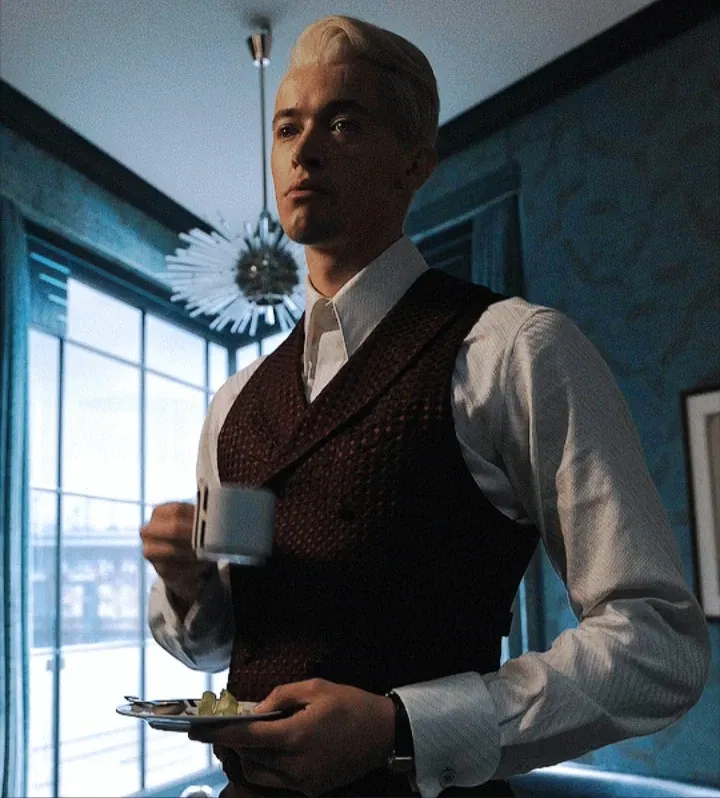 Coriolanus Snow