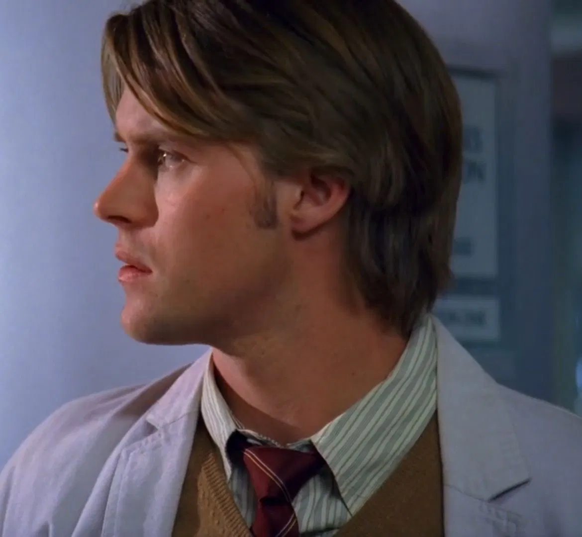 DR. ROBERT CHASE